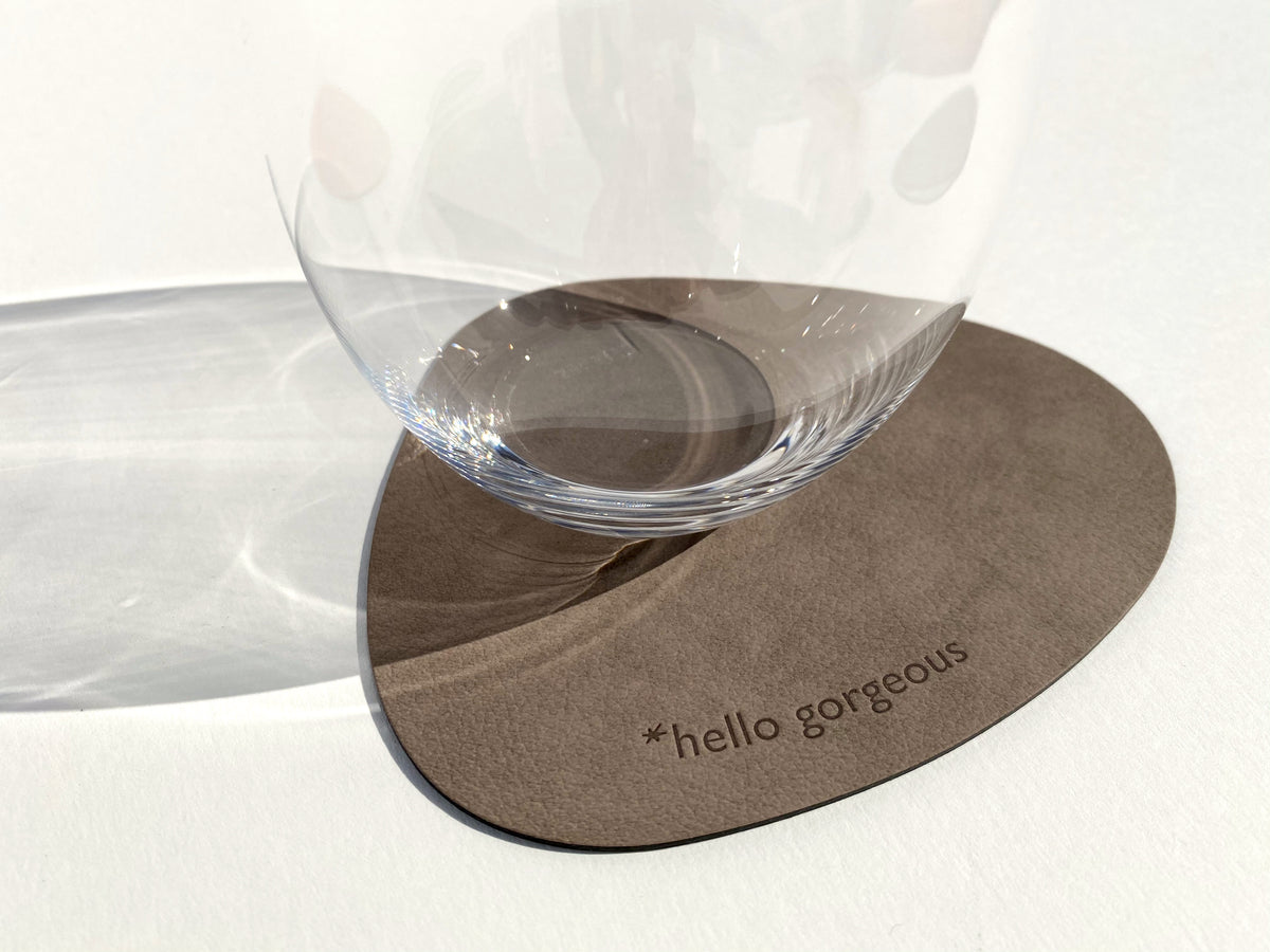 the postal coaster *hello gorgeous – Essentials Bsom